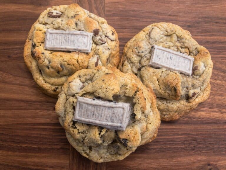 Oreo Overload Cookies - Wife Of A Hunter